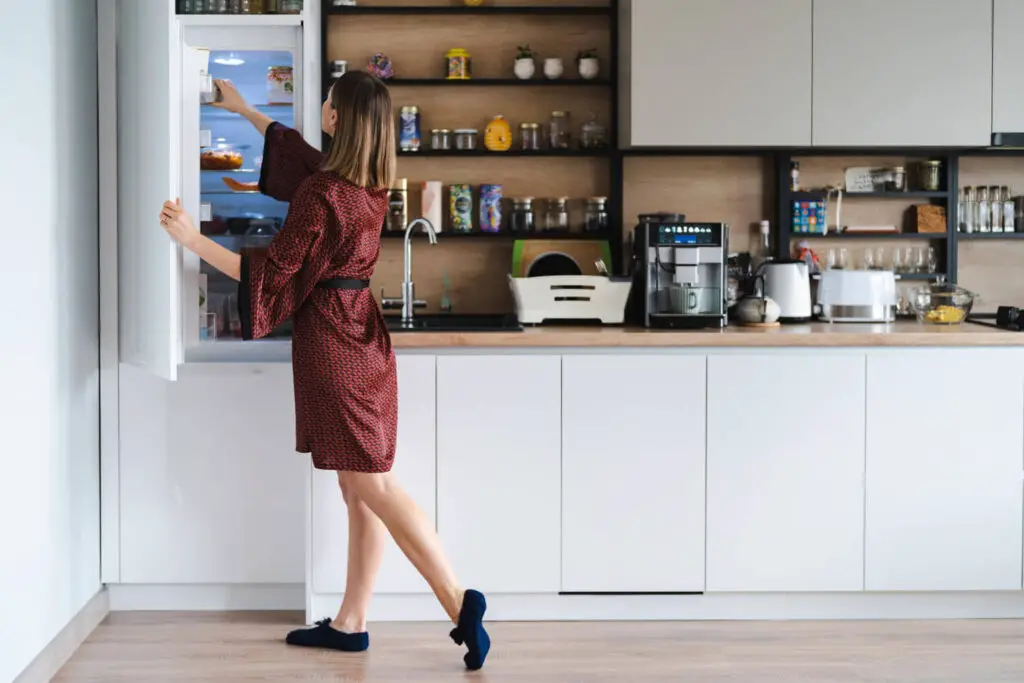 Smart Kitchen Storage Solutions Buyers' Notice - Roomlay